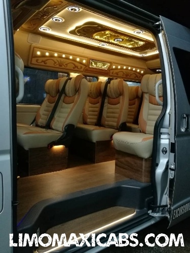 Maxi Cab | Mini Van Charter | Booking in Singapore 2023